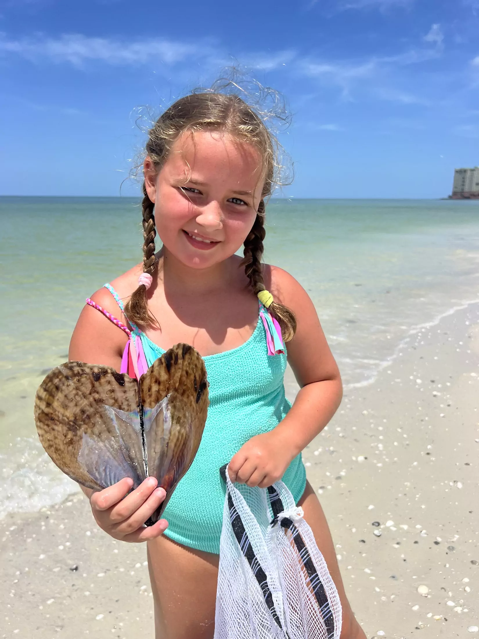 Family Boat Tour Goodland for a Perfect Marco Family Adventure